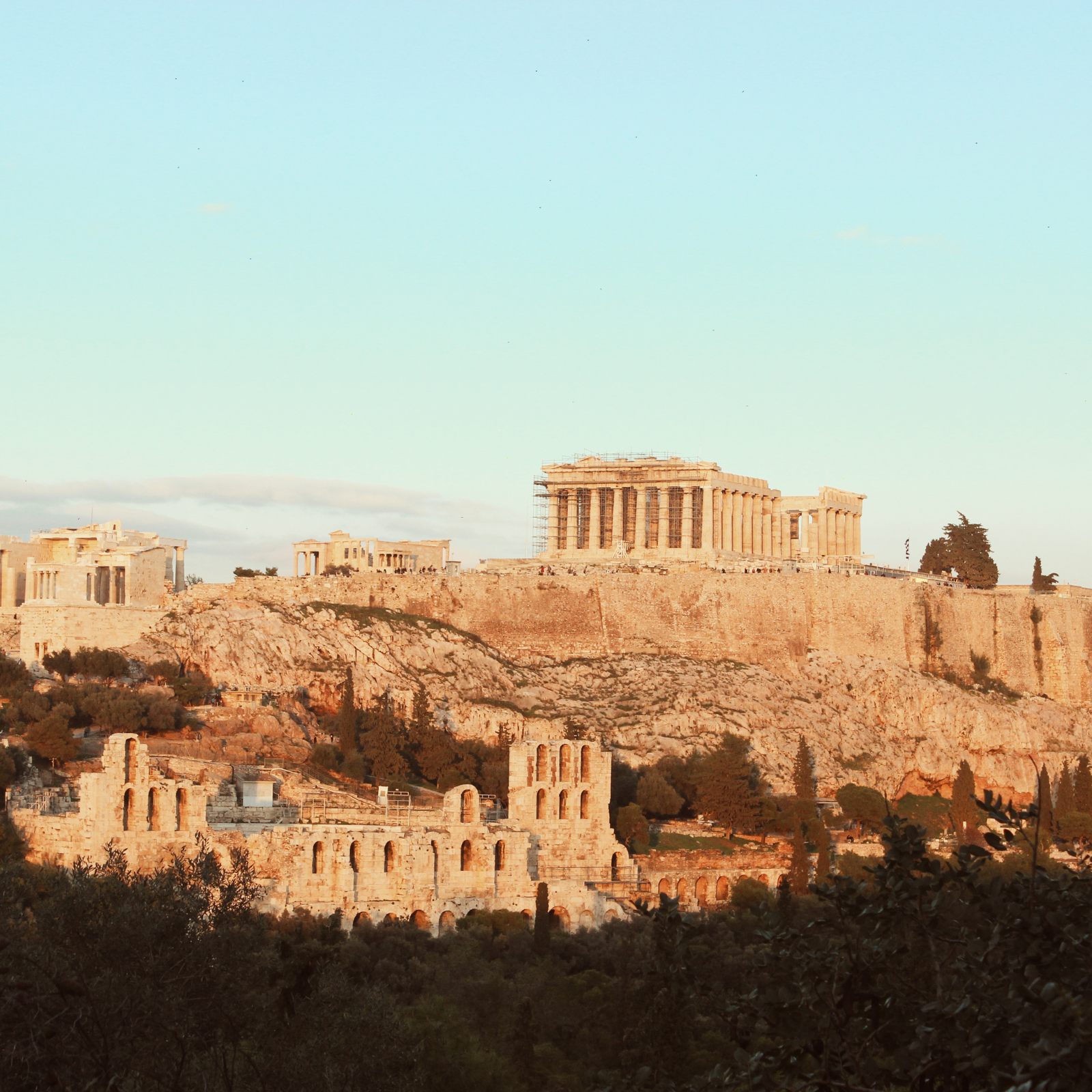 Greece: Island Hopping on a Budget